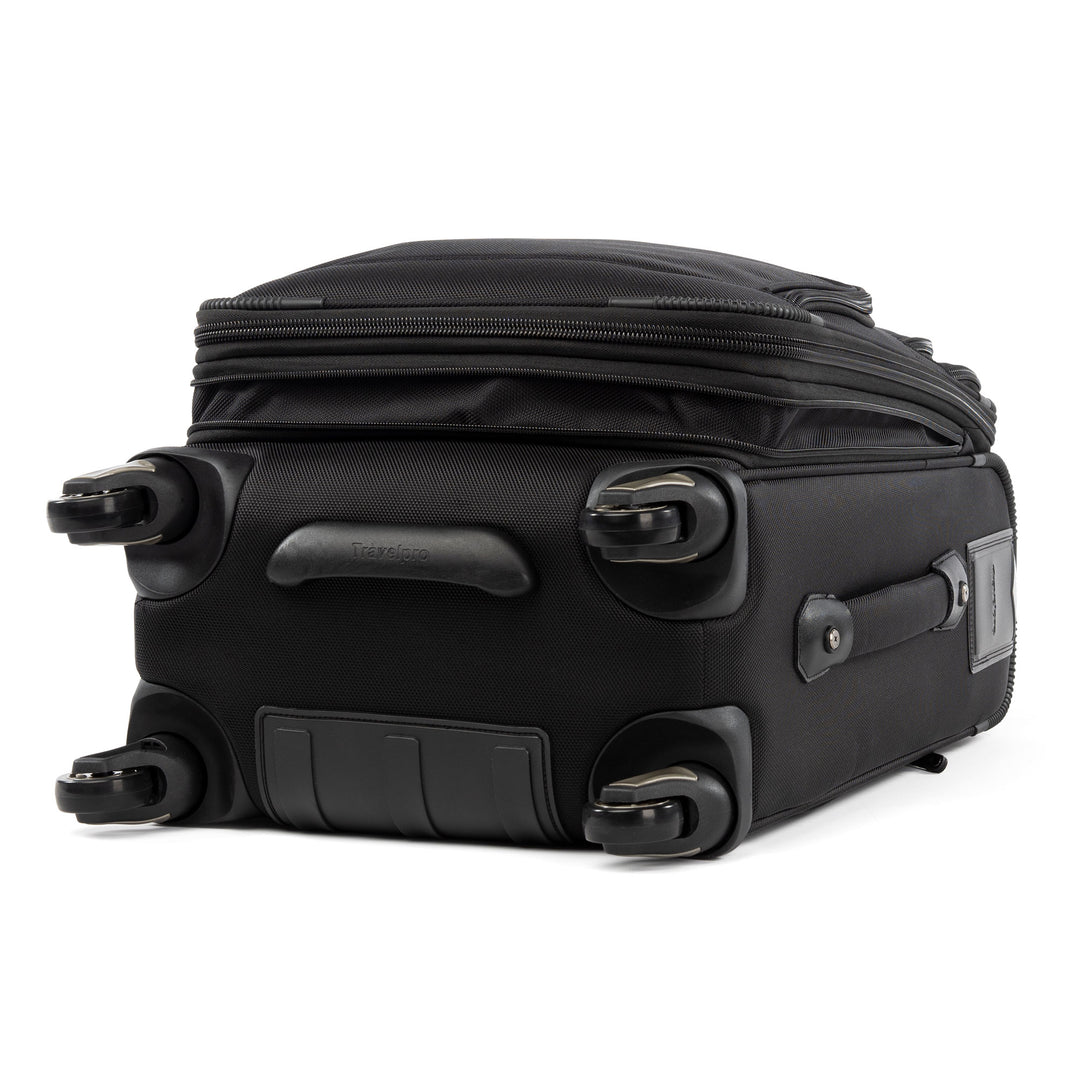 FlightCrew 5 58cm Expandable Spinner - Black – Luggage Online